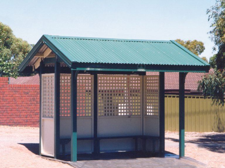 Bathurst Timber Bus Shelter - Landmark Products