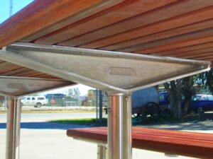 Promenade Picnic Setting - Landmark Products